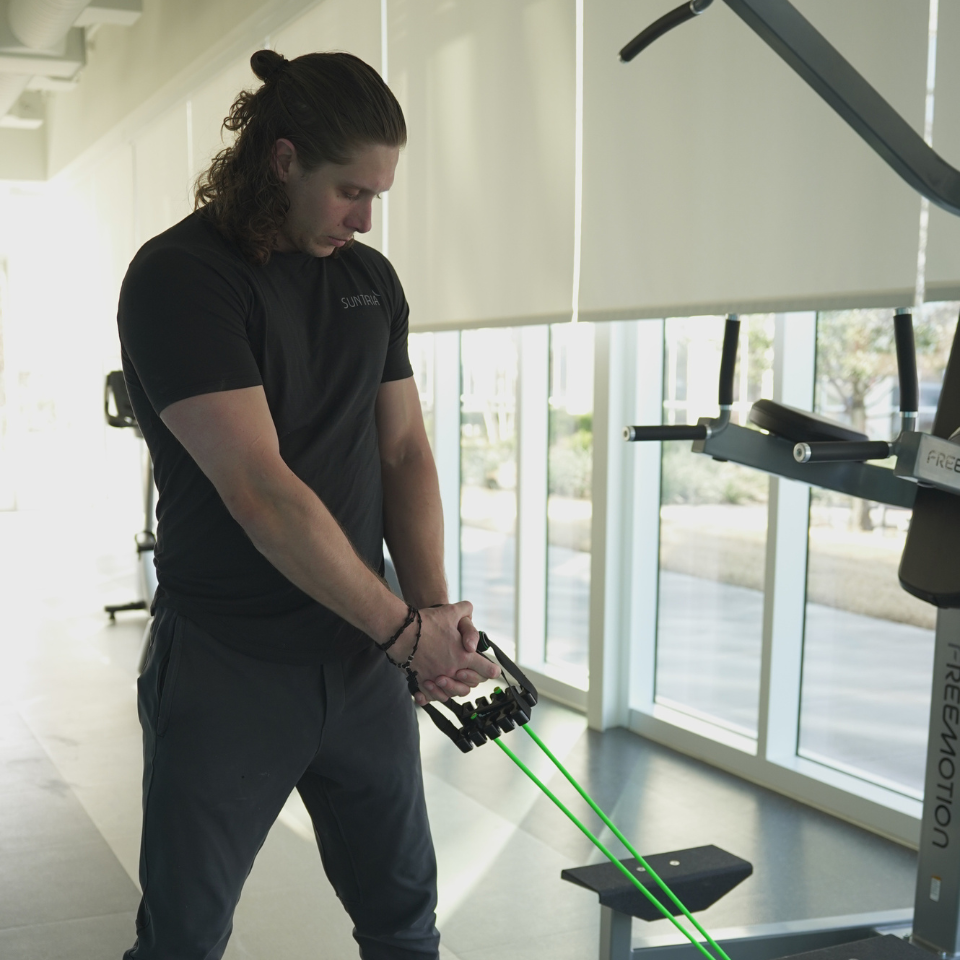 5 Gorilla Bow Exercises to Build Full-Body Strength at Home